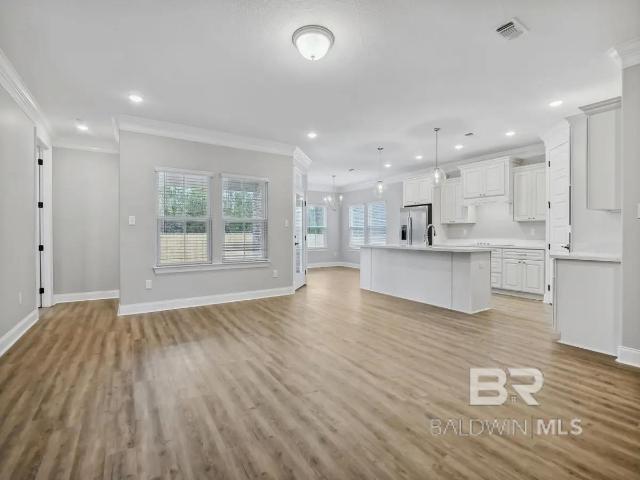 10174 Grady Lane