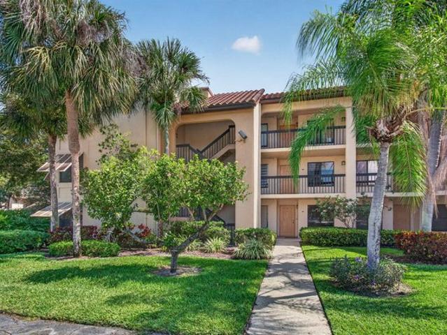10174 Mangrove Dr Apt 201, Boynton Beach, FL 33437