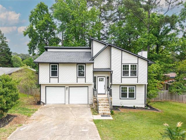 10175 Old Woodland Entry NE