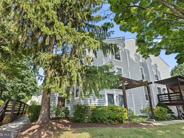 10178 Oakton Terrace Rd Unit 178, Oakton, VA 22124