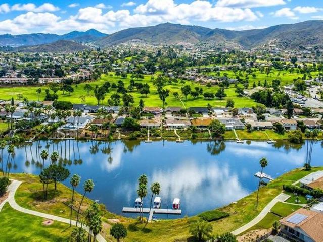 1017 Martina Ct, San Marcos, CA 92078