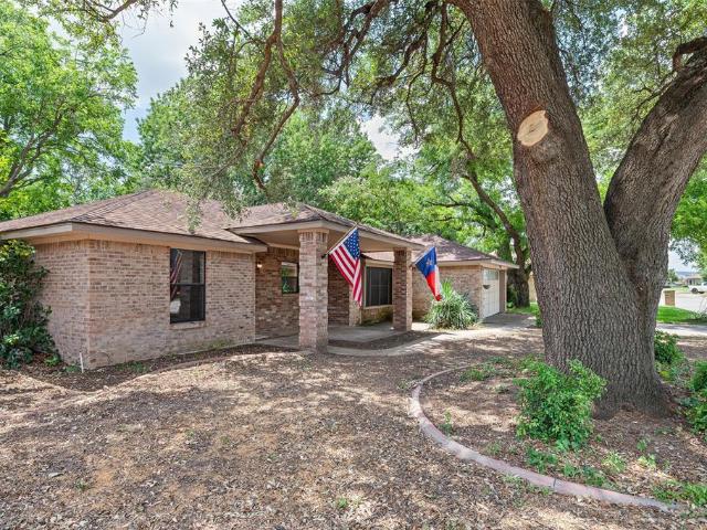 1017 Meadowlark Lane