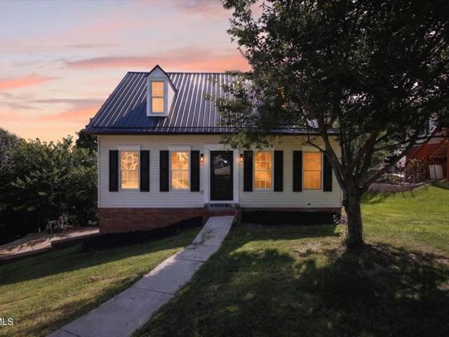 1017 Morrell Ct, Kingsport, TN 37664