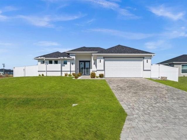 1017 NW 15th Ter, Cape Coral, FL 33993