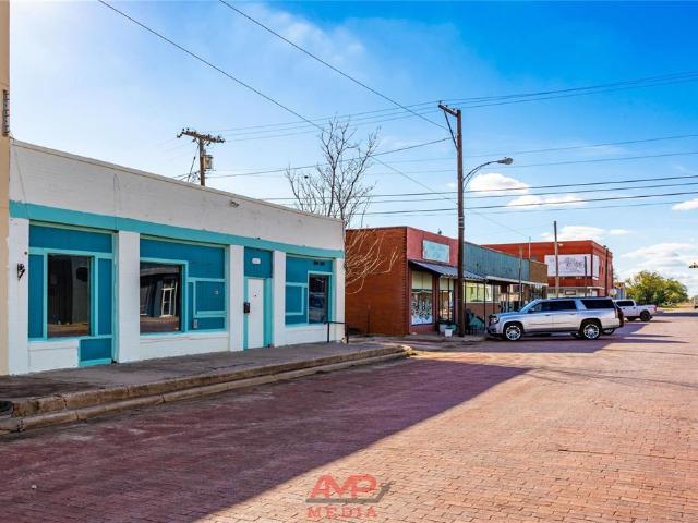 1017 N 2nd