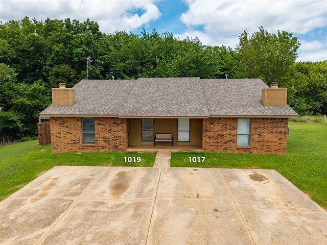 1017 Acacia Cir Unit 1019, Noble, OK 73068