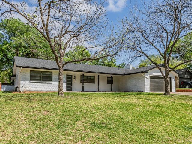 1017 Arlena Dr, Arlington, TX 76012 | MLS #21217 | Compass