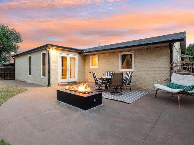 1017 Arlington Drive