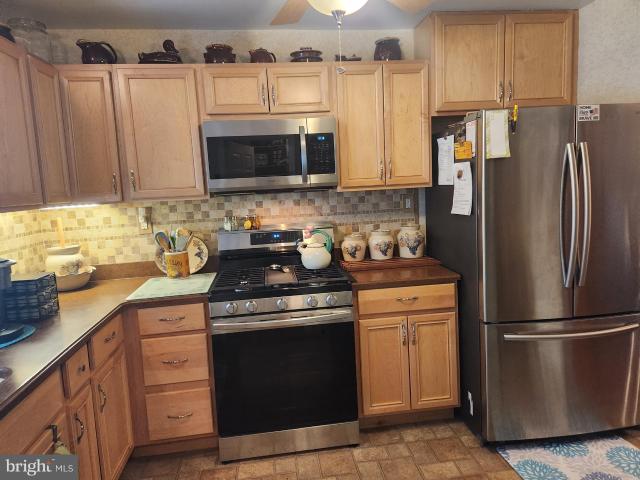 1017 Camino Real Ct, Toms River, NJ 08757 | MLS #NJOC2039 | Compass