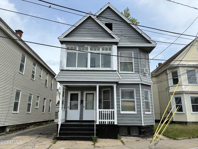 1017 Chrisler Ave, Schenectady, NY 12303