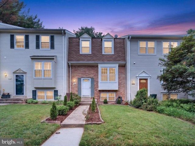 1017 Copperstone Ct, Rockville, MD 20852