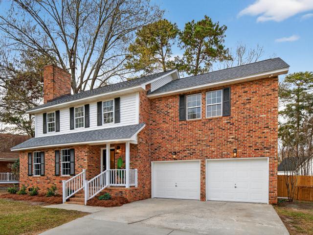 1017 Crooked Stick Ct, Summerville, SC 29483 | MLS #26005