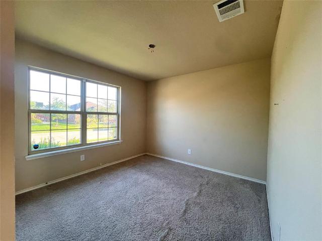 1017 Decker Dr, Fate, TX 75189 | MLS #21006