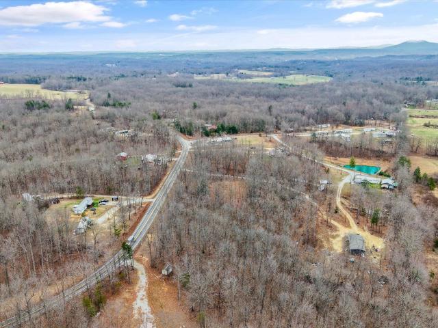 1017 Deer Lodge Hwy