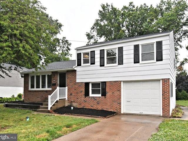 1017 Emerald Ave, Lansdale, PA 19446