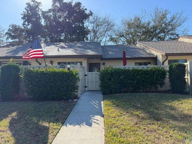 1017 Green Pine Blvd Apt F, West Palm Beach, FL 33409