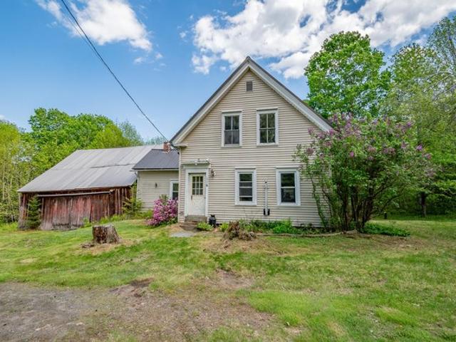 1017 Howland Rd, Lagrange, ME 04453