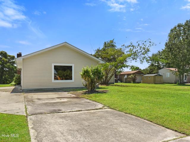 1017 Jennifer Drive