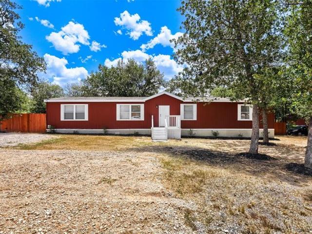 1017 Rosewood Dr, Dale, TX 78616