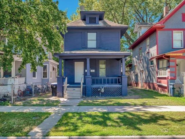 1017 SW 16th St, Topeka, KS 66604