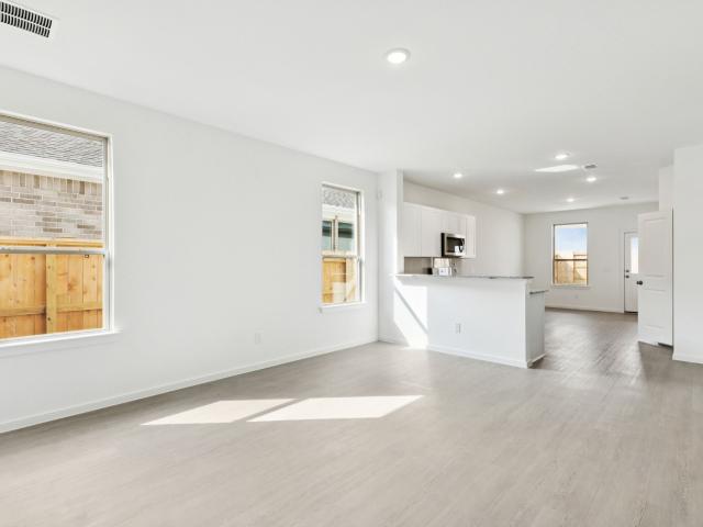 1017 S Oakhurst Drive