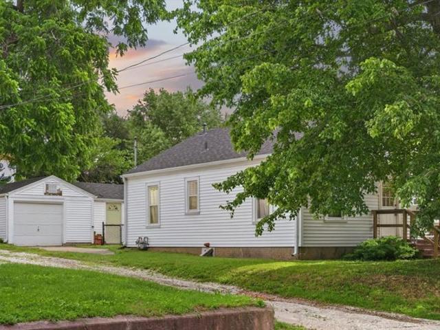 1017 W Madison St, Springfield, MO 65806