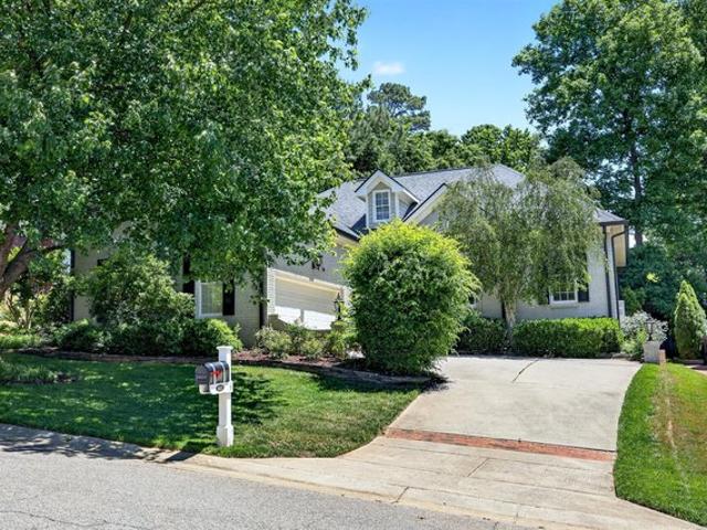1017 Wedgeland Dr, Raleigh, NC 27615