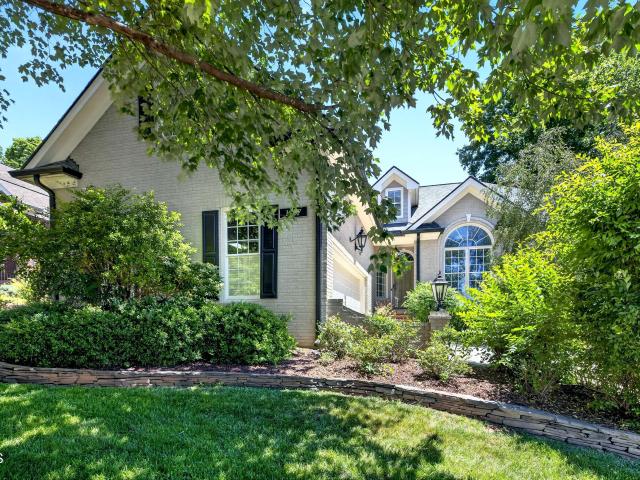 1017 Wedgeland Drive