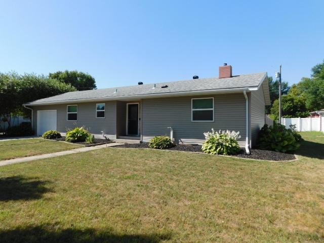 1017 17th Street N