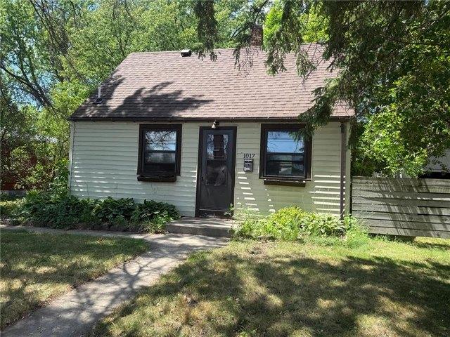 1017 10th Ave NE, Brainerd, MN 56401