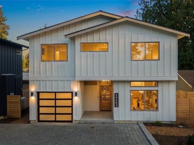 10183 NE 112th Pl, Kirkland, WA 98033