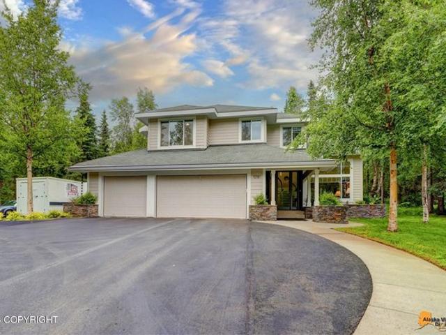 10181 Craig Creek Cir, Anchorage, AK 99507