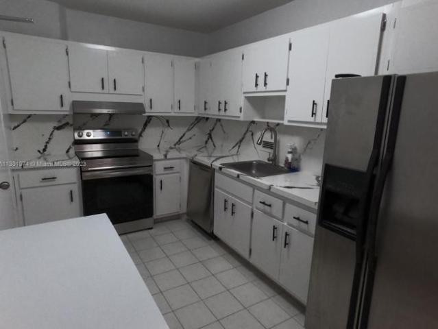 10185 Collins Ave #421, Bal Harbour, FL 33154