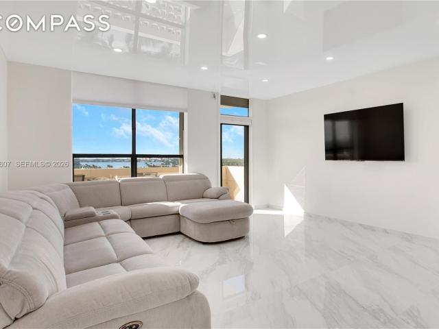 10185 Collins Ave 907, Bal Harbour, FL