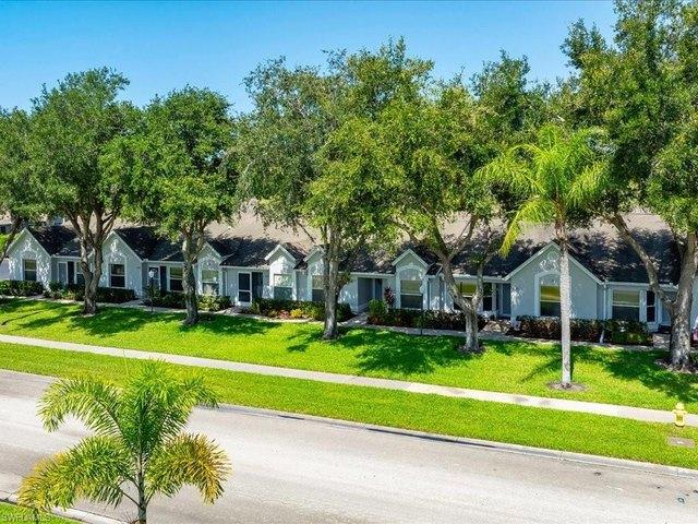10188 Regent Cir Unit 2802, Naples, FL 34109