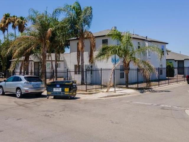 1018 Miller St, Bakersfield, CA 93305