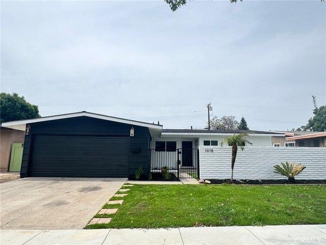 1018 N Wright St, Santa Ana, CA 92701