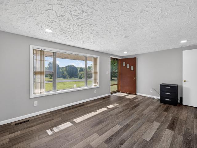 1018 New Hope Rd