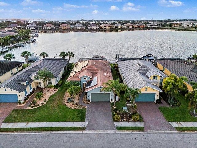 1018 Overlook Ct, Bradenton, FL 34208
