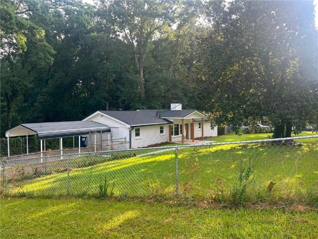 1018 Oakton Drive SW
