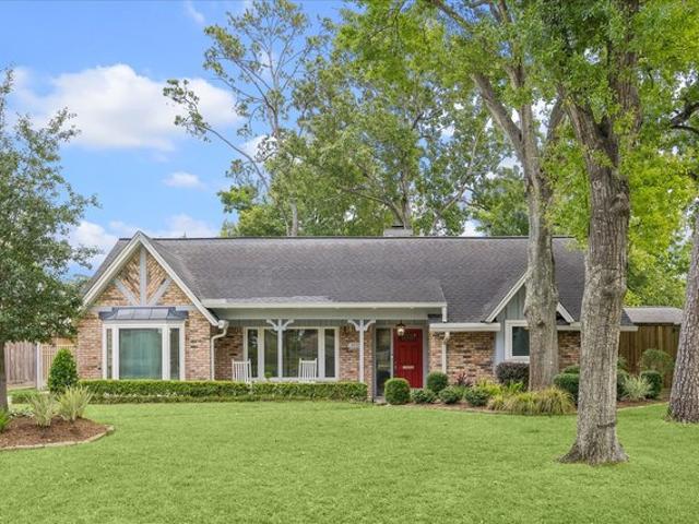 1018 Ben Hur Dr, Spring Valley Village, TX 77055