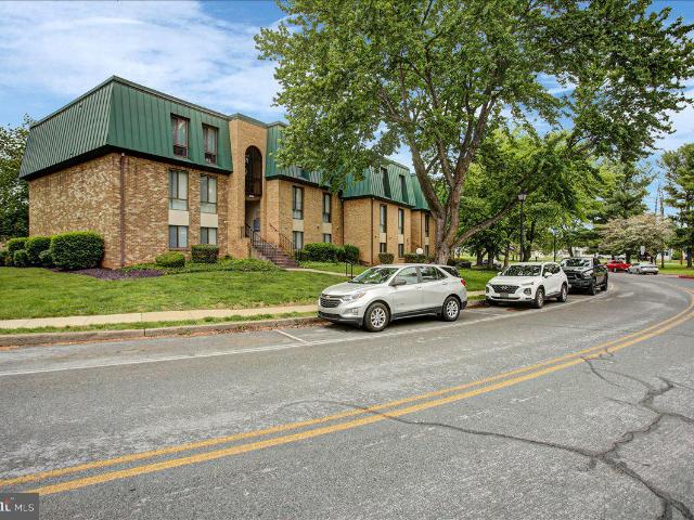 1018 Brinker Dr, Hagerstown, MD 21740 | MLS #MDWA2036 | Compass
