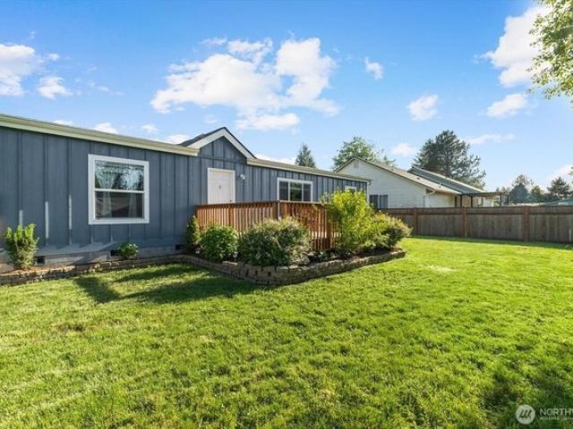 1018 Cook Rd, Sedro Woolley, WA 98284