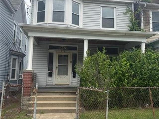 1018 Crucible St, Pittsburgh, PA 15220