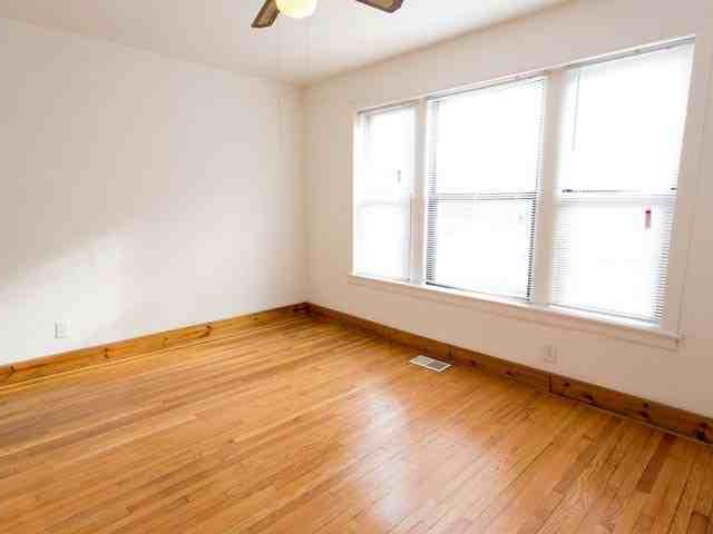 1018 E. 54th Street 2 Bedroom Apartment for Rent at 1018 E 54th St, Chicago, IL 60615 Hyde Park