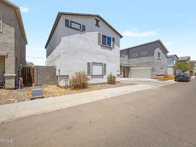 1018 e odeum lane