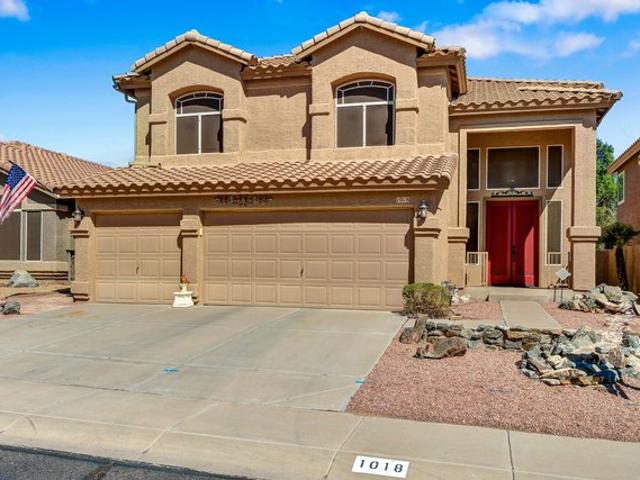 1018 E Silverwood Dr, Phoenix, AZ 85048