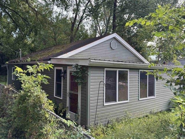 1018 E Thornton Dr, Bloomington, IN 47401