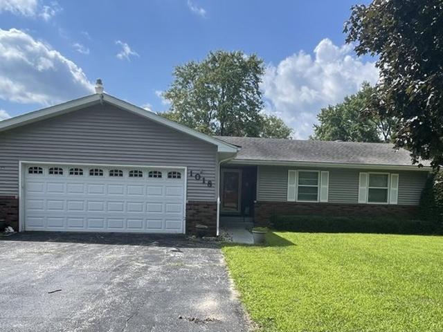 1018 Elm St SW, Demotte, IN 46310