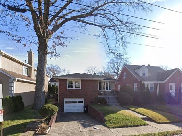 1018 Inwood Ter, Fort Lee, NJ 07024